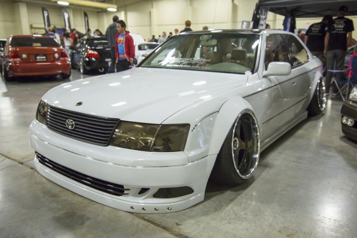 Theme Tuesdays: UCF10 & UCF20 Lexus LS400s - Stance Is Everything