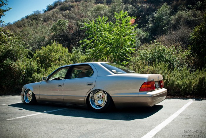Theme Tuesdays: UCF10 & UCF20 Lexus LS400s - Stance Is Everything